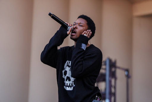 Investigado por envolvimento com morte de adolescente, rapper d4vd é ...